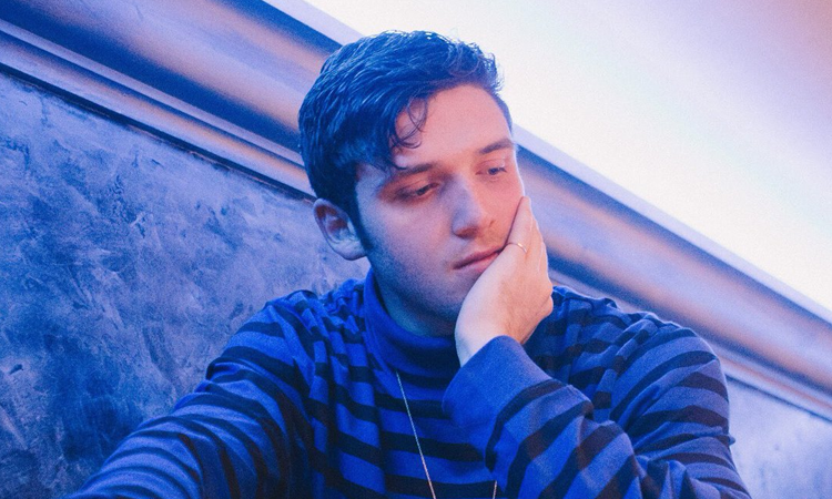 ENTREVISTA: Conversamos com o cantor Lauv sobre a solidão moderna em ... ENTREVISTA: Conversamos com o cantor Lauv sobre a solidão moderna em ...